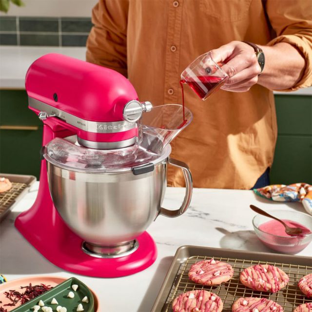 Batedeira KitchenAid Artisan Plus Tigela Extra 300W 10 Velocidades 4.8L ...
